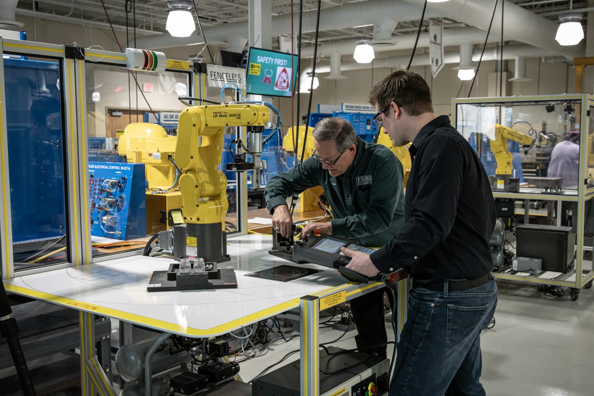 Ivy Tech Fort Wayne to host more than two dozen employers at Skilled ...